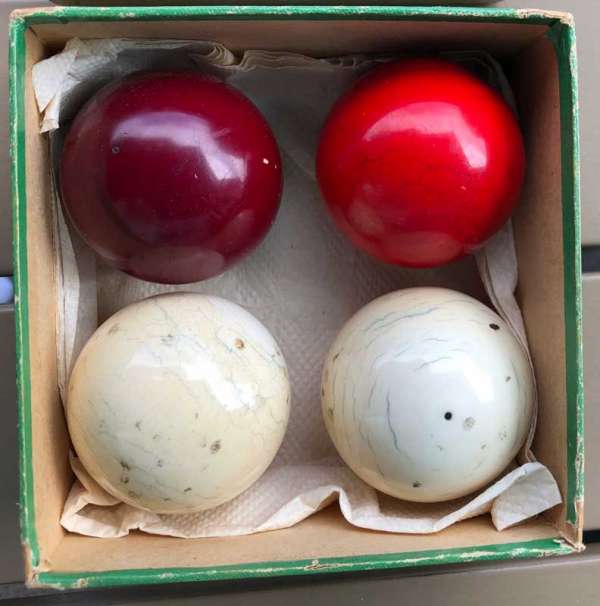 Antique Pool & Billiard Balls – AntiqueBilliardTables.com